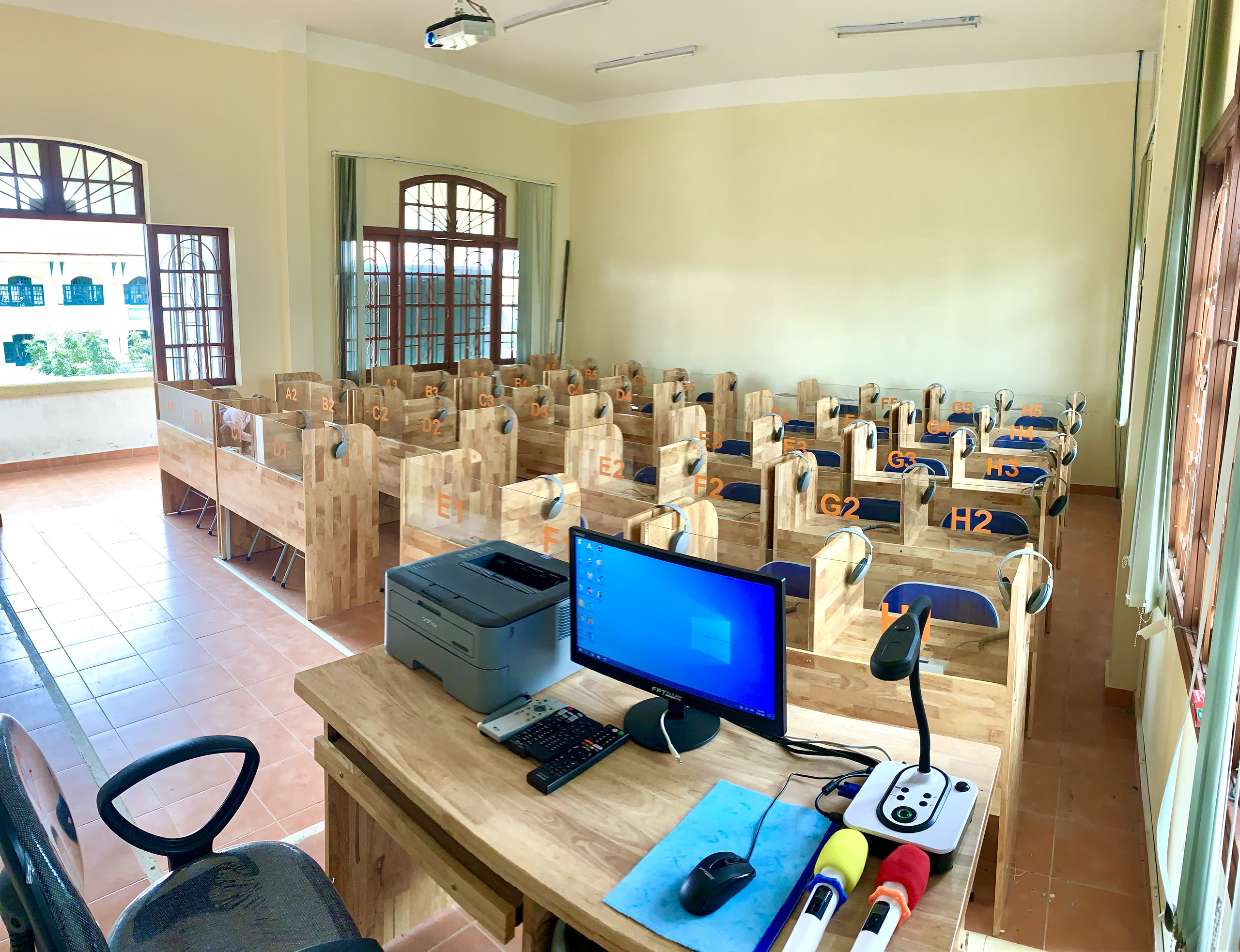 Phòng Lab Học Ngoại Ngữ: Môi trường học tập chuyên nghiệp và hiệu quả ...